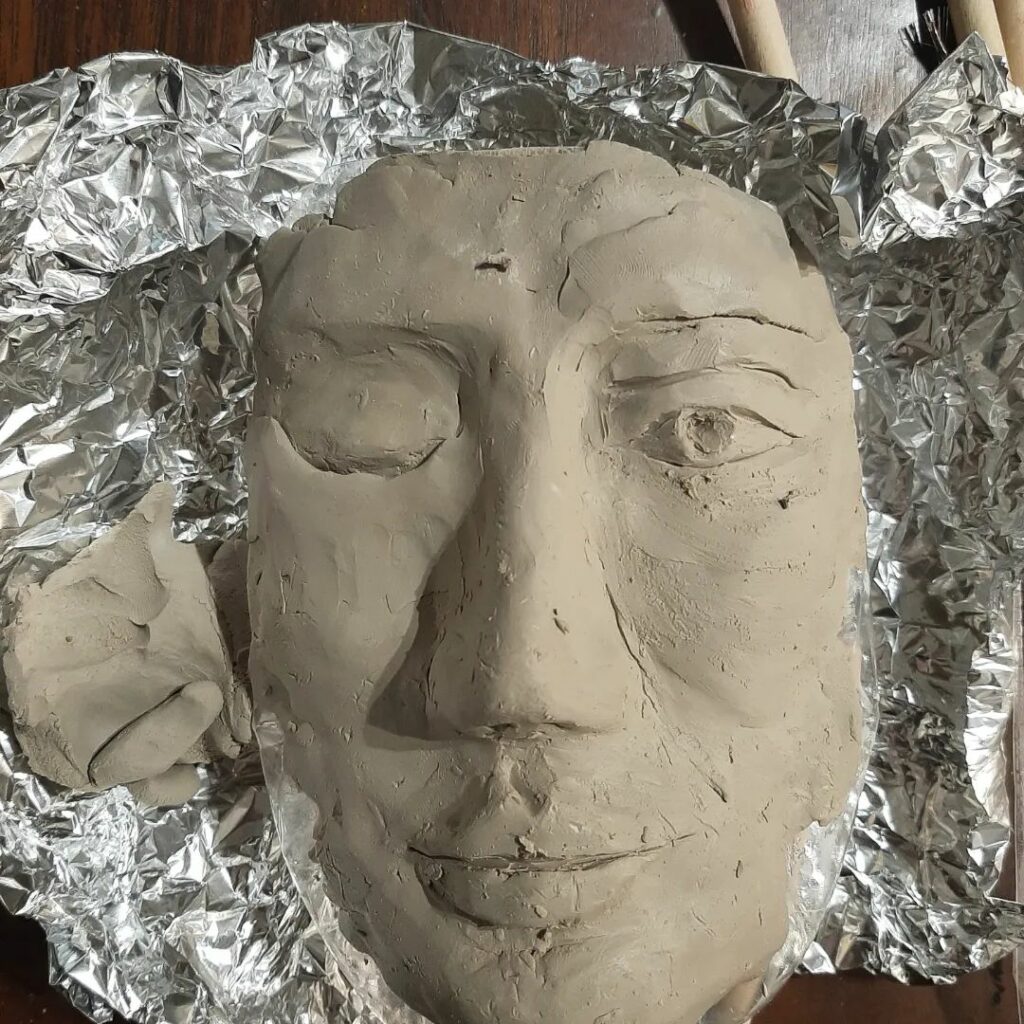 Beginner's Handcraft: Sculpting & Pottery - Fun & MeSSy! by ACM